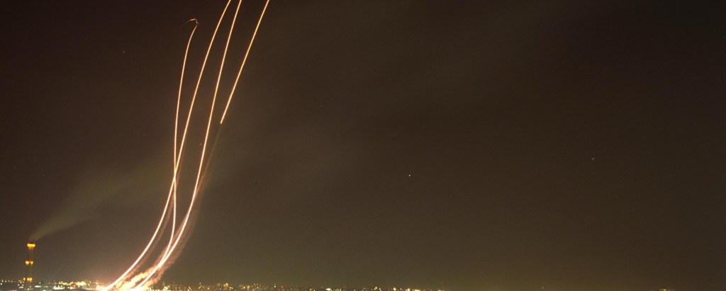 How Modern Air Defense Systems Stop 90% of Missile Attacks: The ...